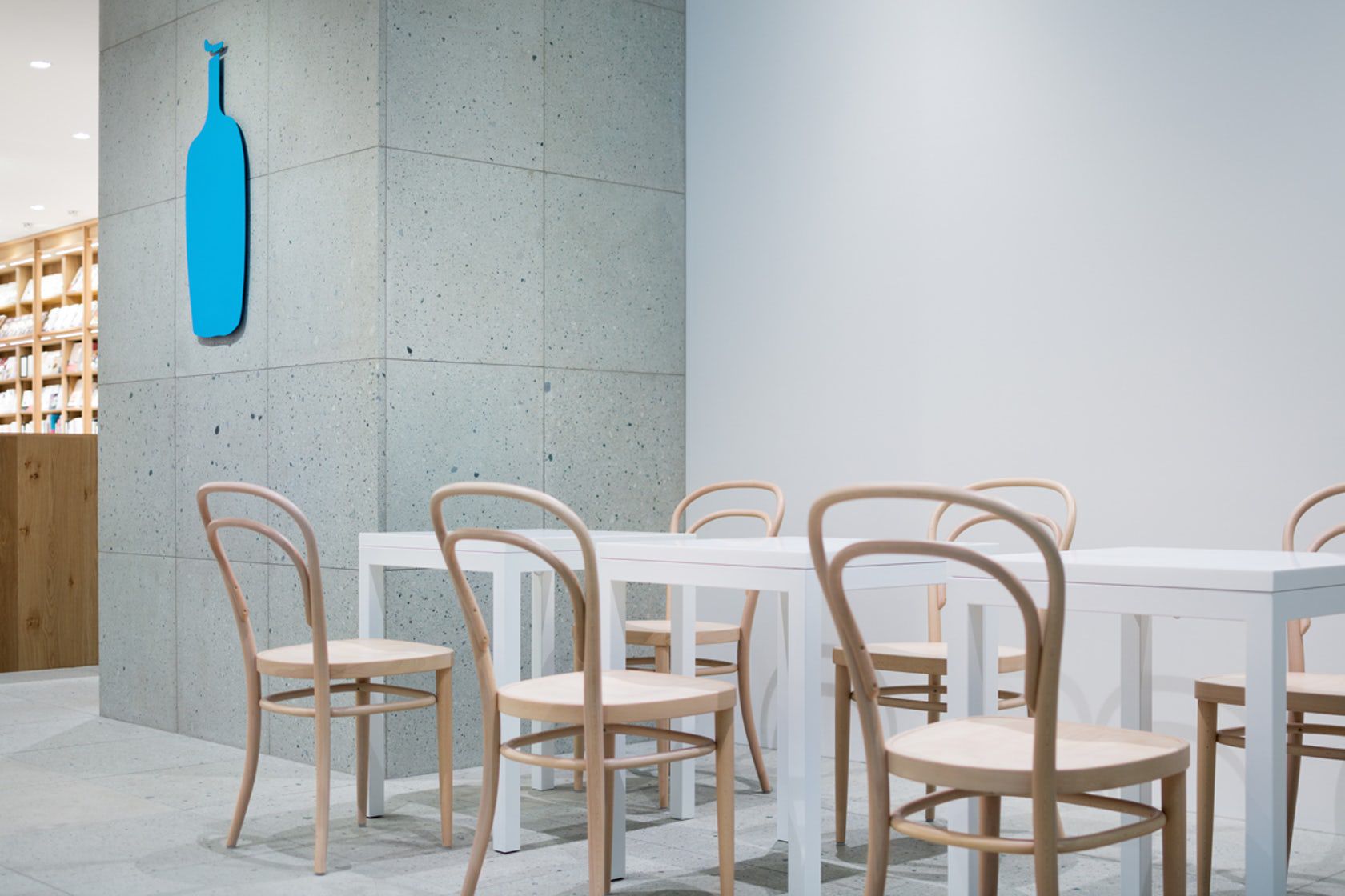 Blue Bottle Coffee Shinagawa Cafe - Tokyo, Japan - Khởi Nghiệp Cafe